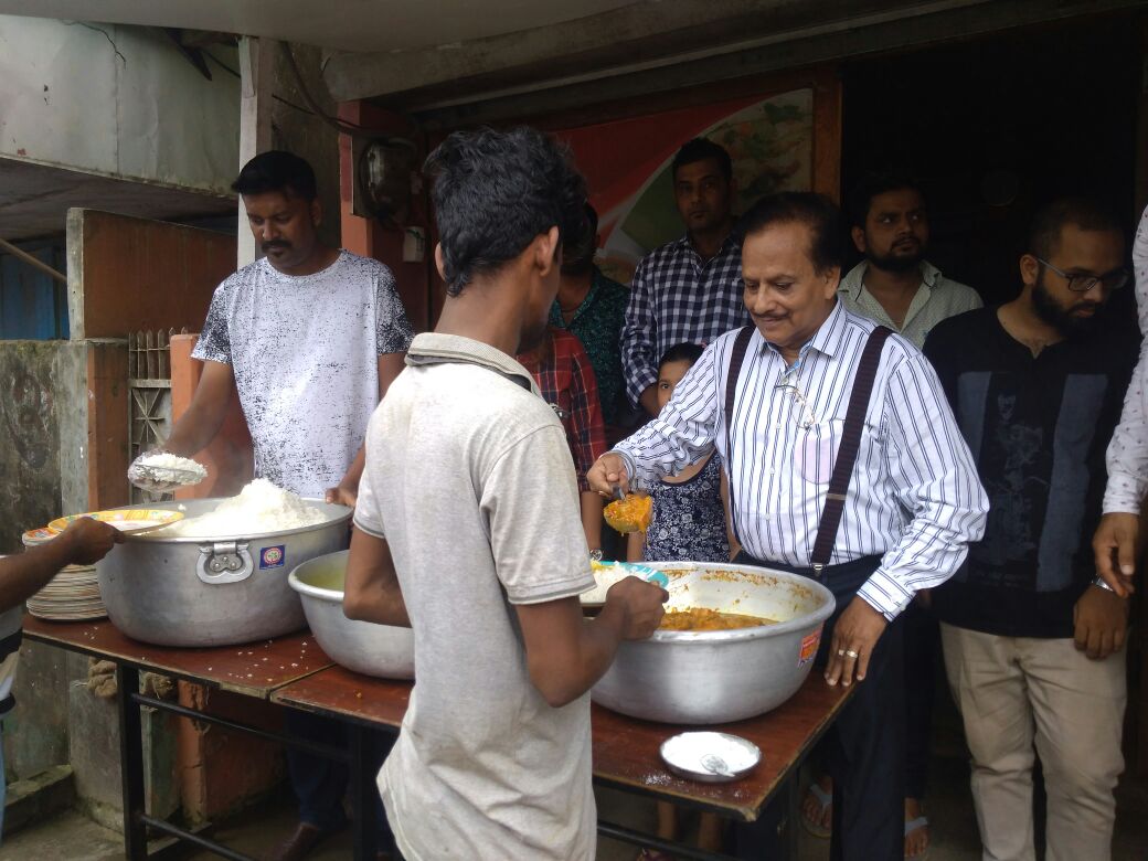 PC Sorcar spreads magic in Barak Valley by serving free meal to 600 ...