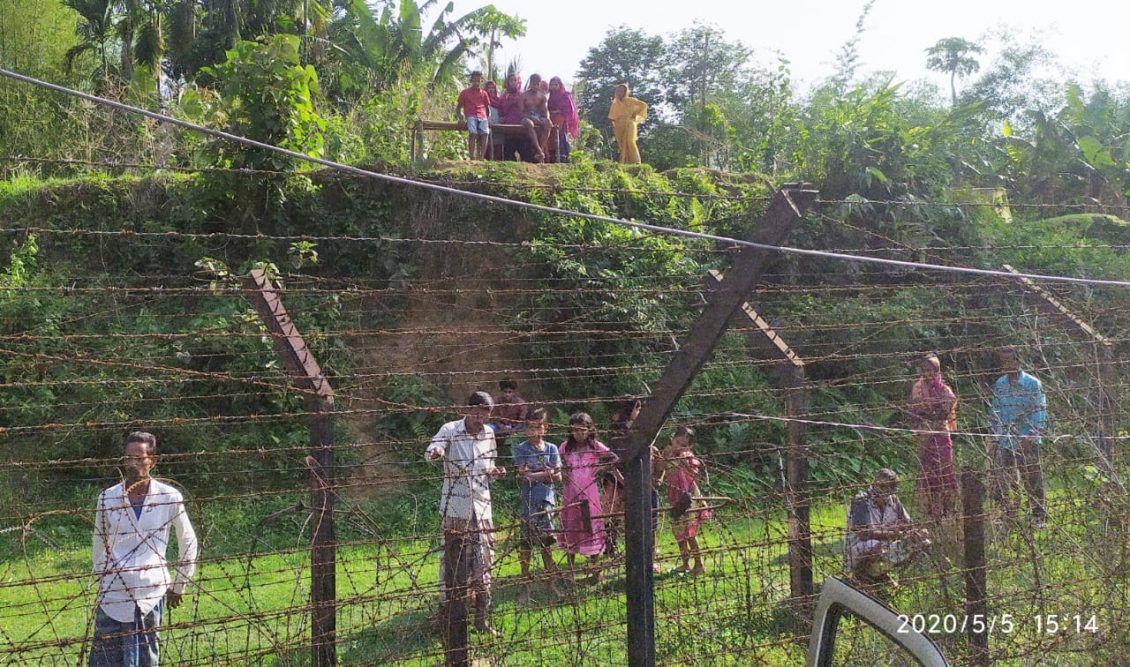 Visitors in their own house; A peep into 'No Man's Land' at Indo-Bangla ...