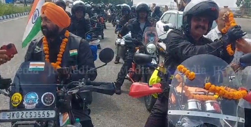 75 bikers of the Freedom Rider Bike Rally to reach Silchar today, flag ...